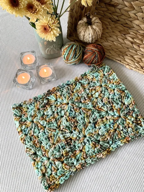 WinterBurst Granny Square Cowl Pattern — NautiKrall Crochet