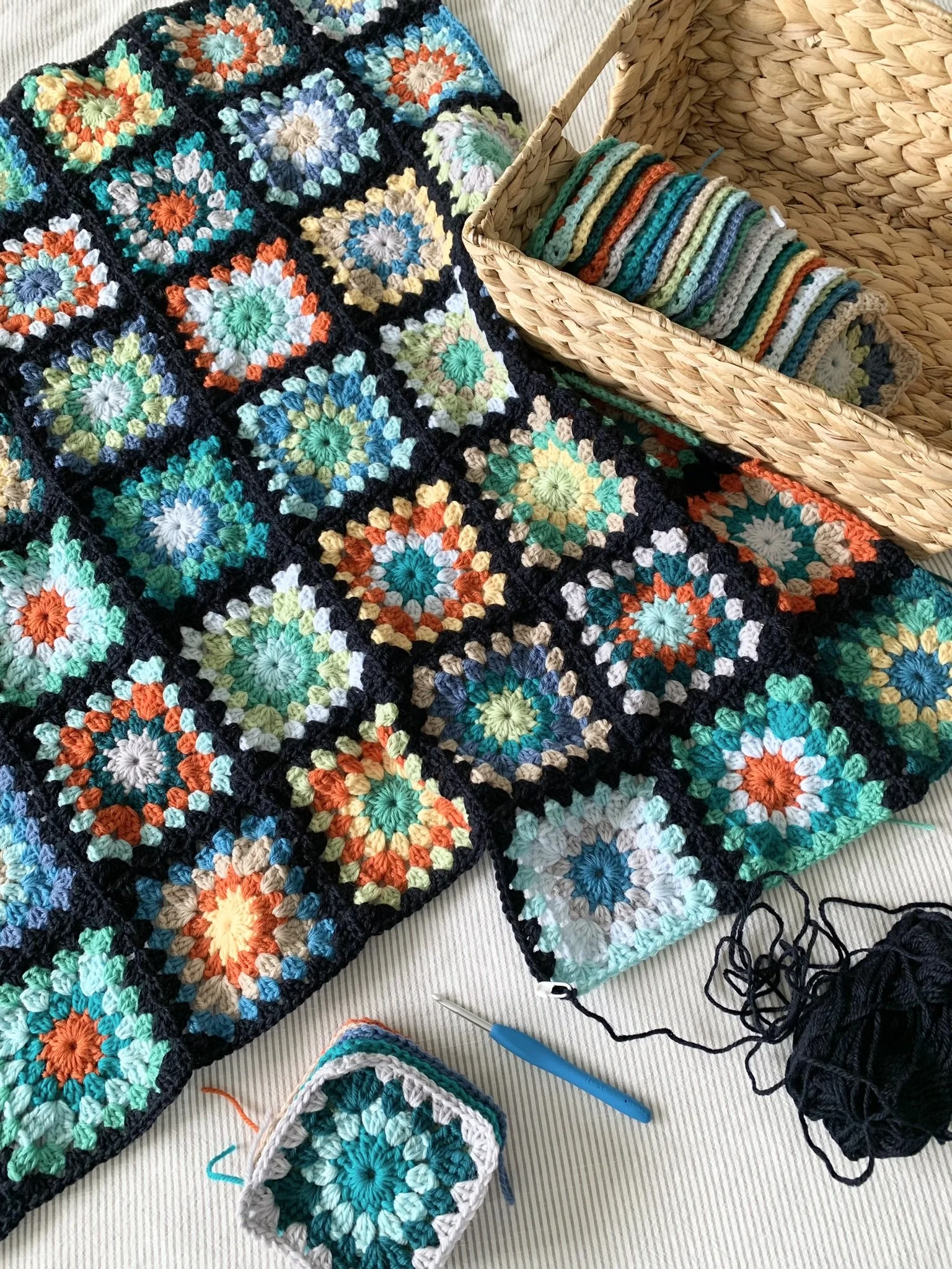 Finn’s Starburst Granny Square Blanket Pattern — NautiKrall Crochet