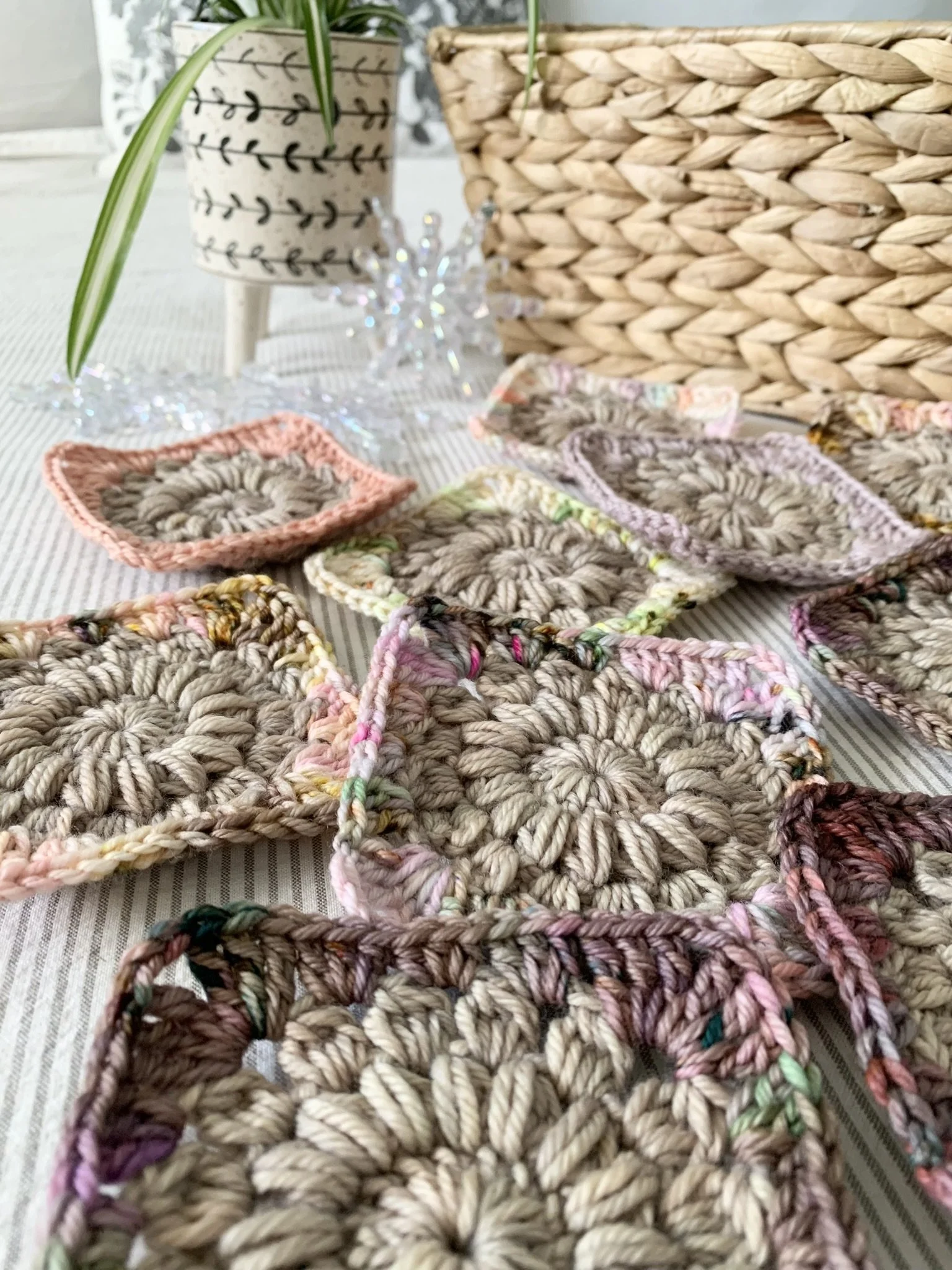 Hygge Burst Blanket Pattern x Opalescent Collection by Hue Loco Yarn ...
