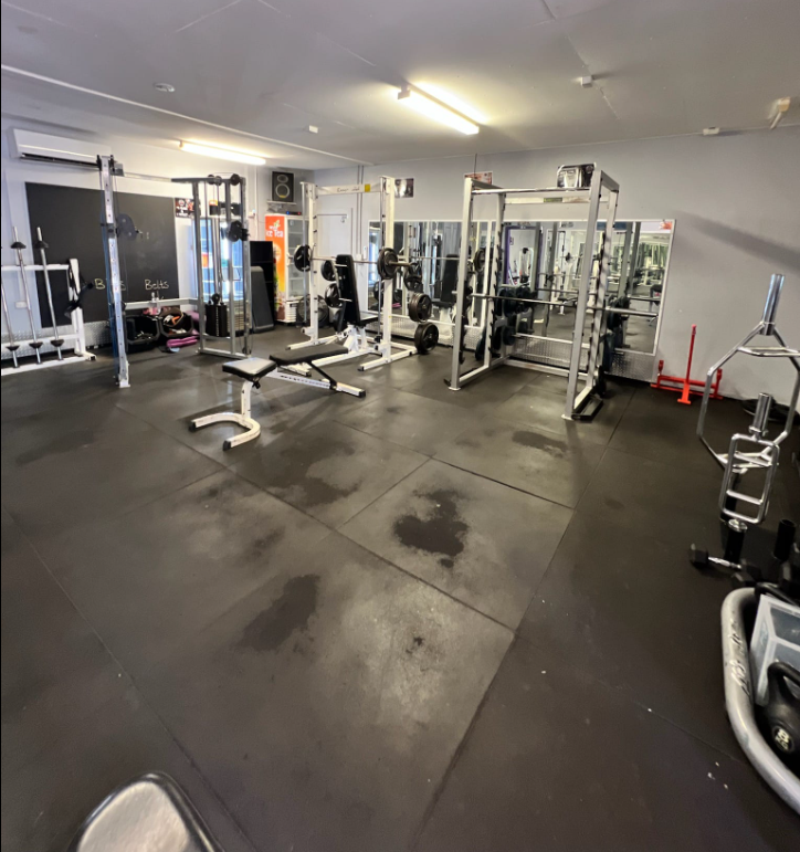 Buff Club Gym — 1800 Mareva