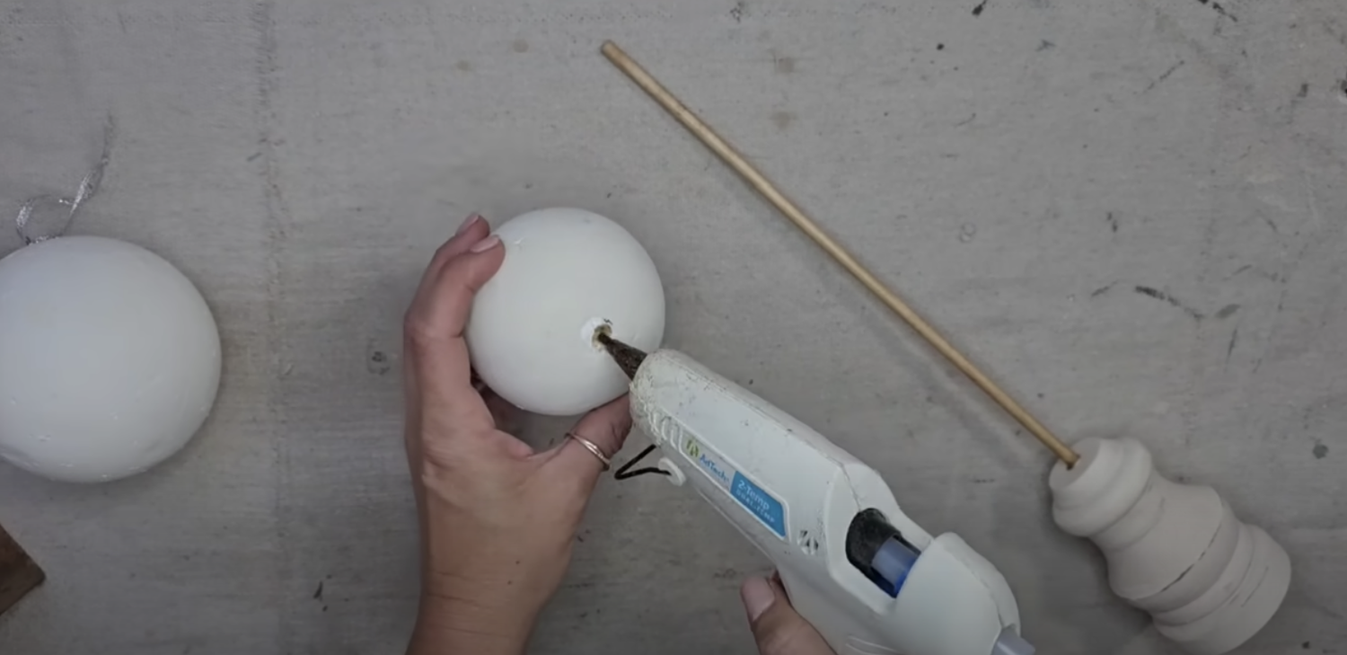 DIY Ghost-Inspired Halloween Decor Ideas — Julie's Designs and Signs