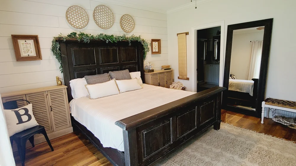 Home Decor and Thrifted Finds — Julie's Designs and Signs