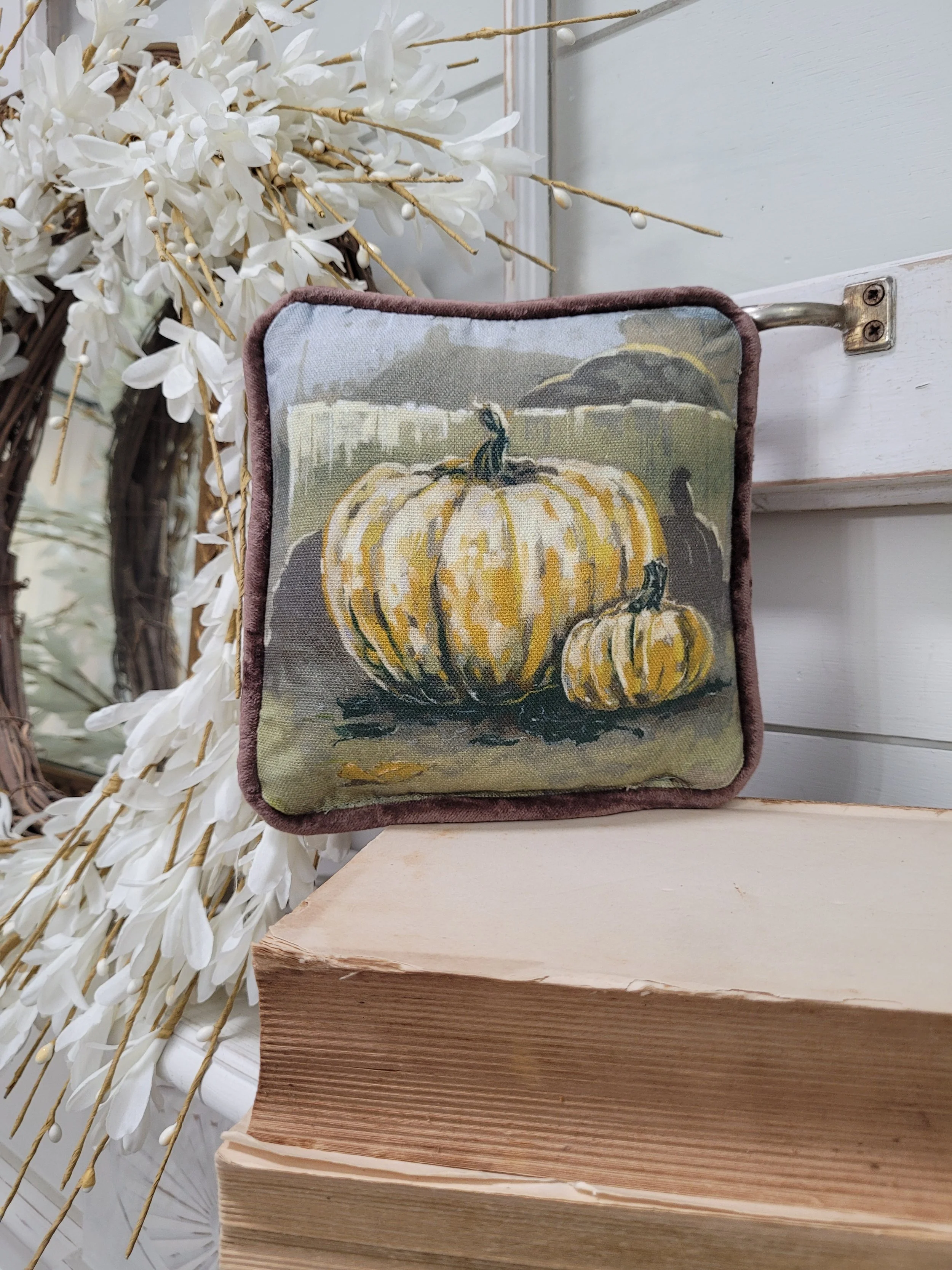 Home Decor and Thrifted Finds — Julie's Designs and Signs