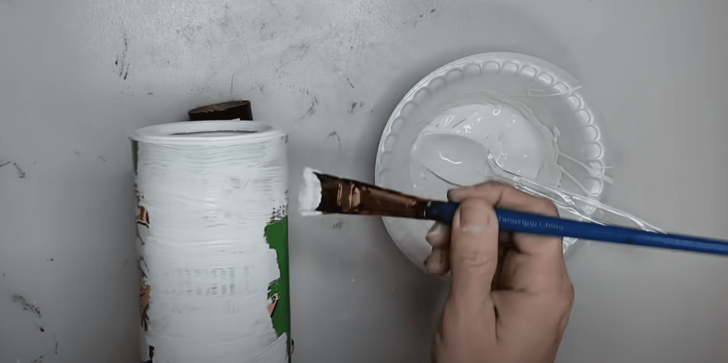 Trash to Treasure Christmas Crafts: Upcycling Empty Spice Containers ...