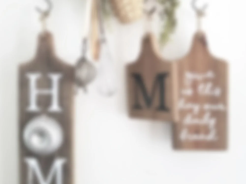 Julie's Designs and Signs