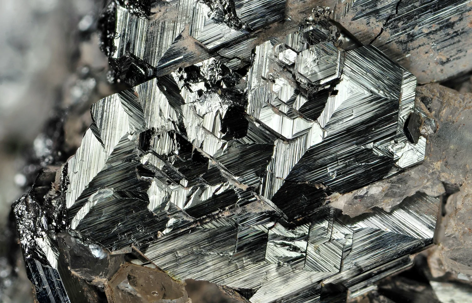 Hematite - the bleeding stone — Crystal Meanings