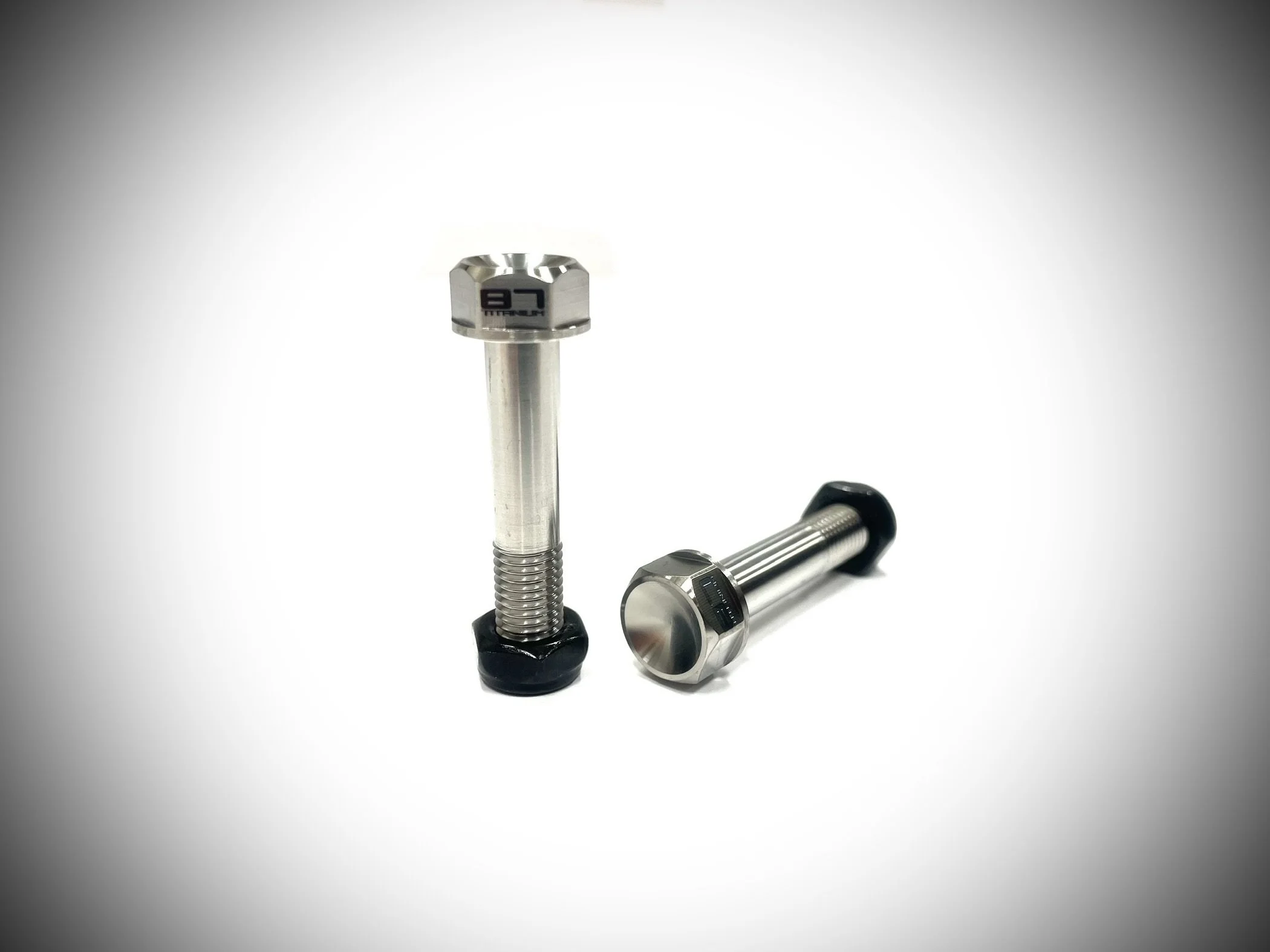 87SPEED, sprintcar titanium hardware, shock service, parts dealer