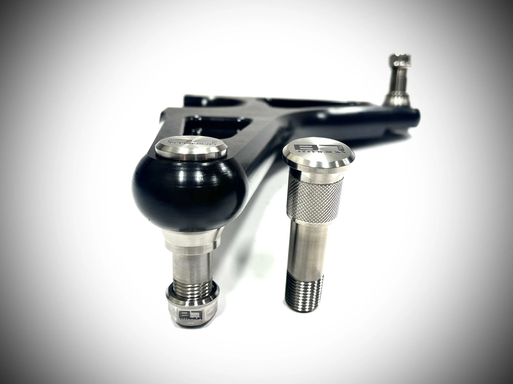 87SPEED, sprintcar titanium hardware, shock service, parts dealer