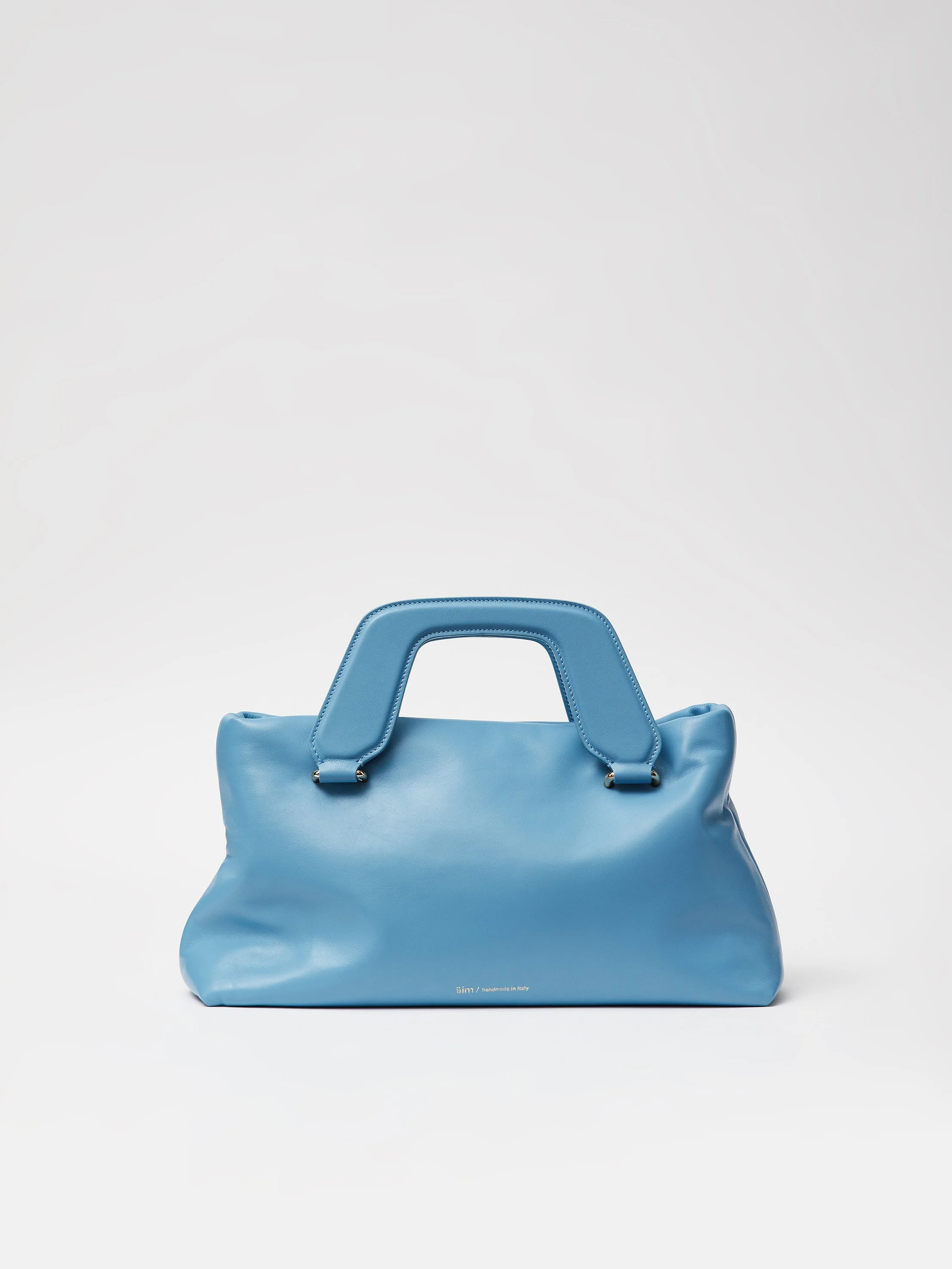 Large Alice: The caretaker of all your essentials — āim/handmadeinitaly