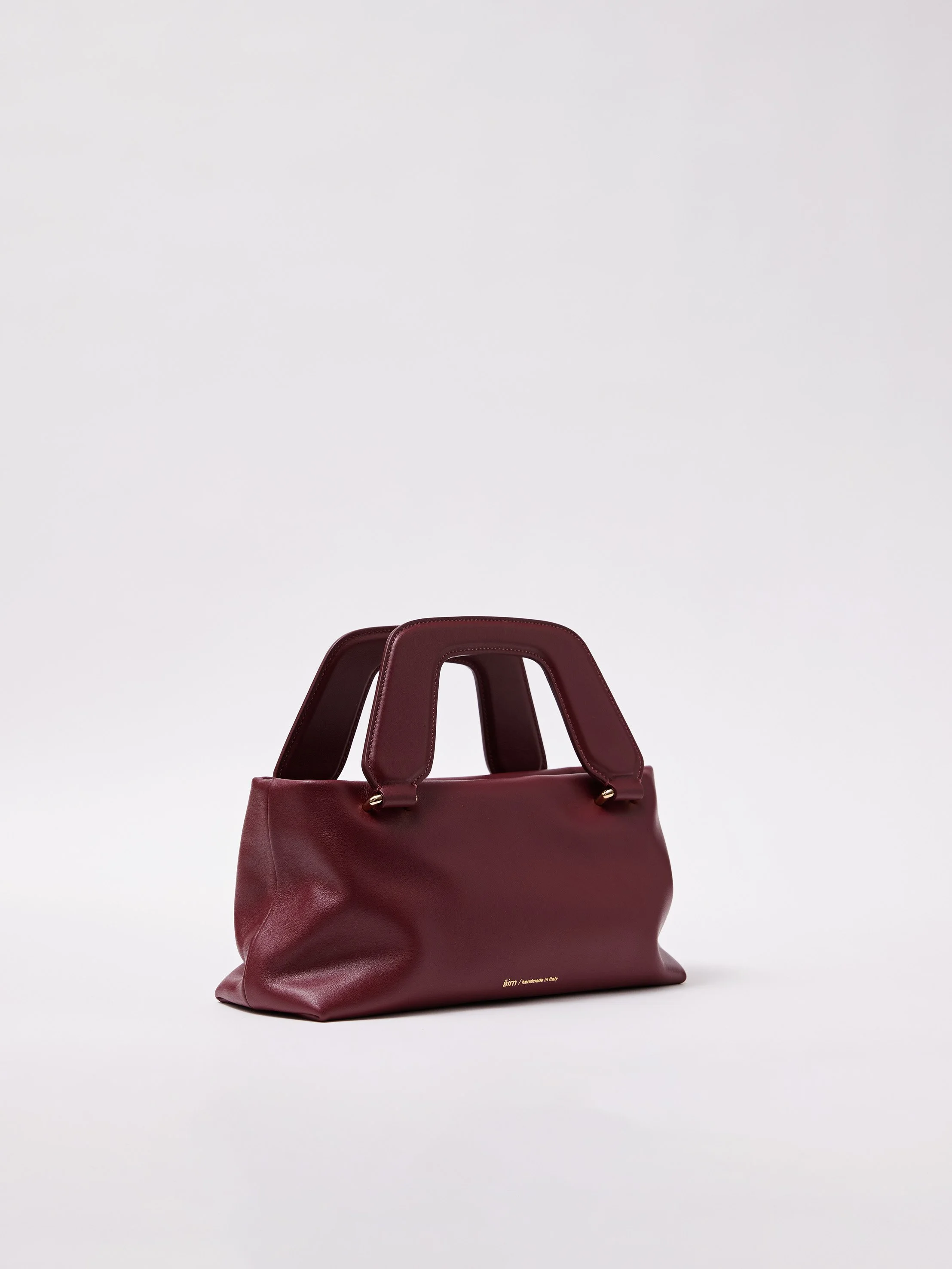 Alice: The easy-to wear bag — āim/handmadeinitaly