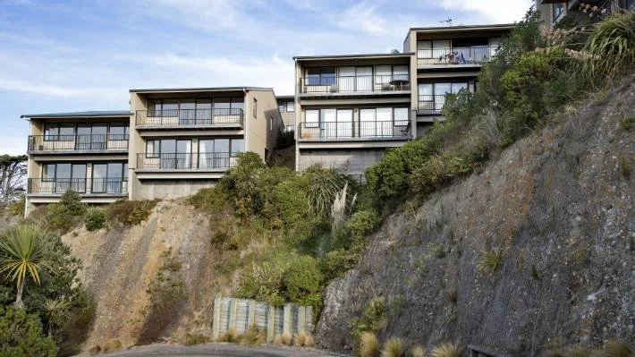 About 1 — Te Rūnanga O Toa Rangatira