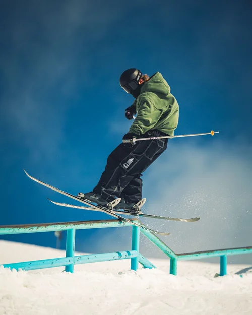 TOO SHADY. Snow wear to shred in.