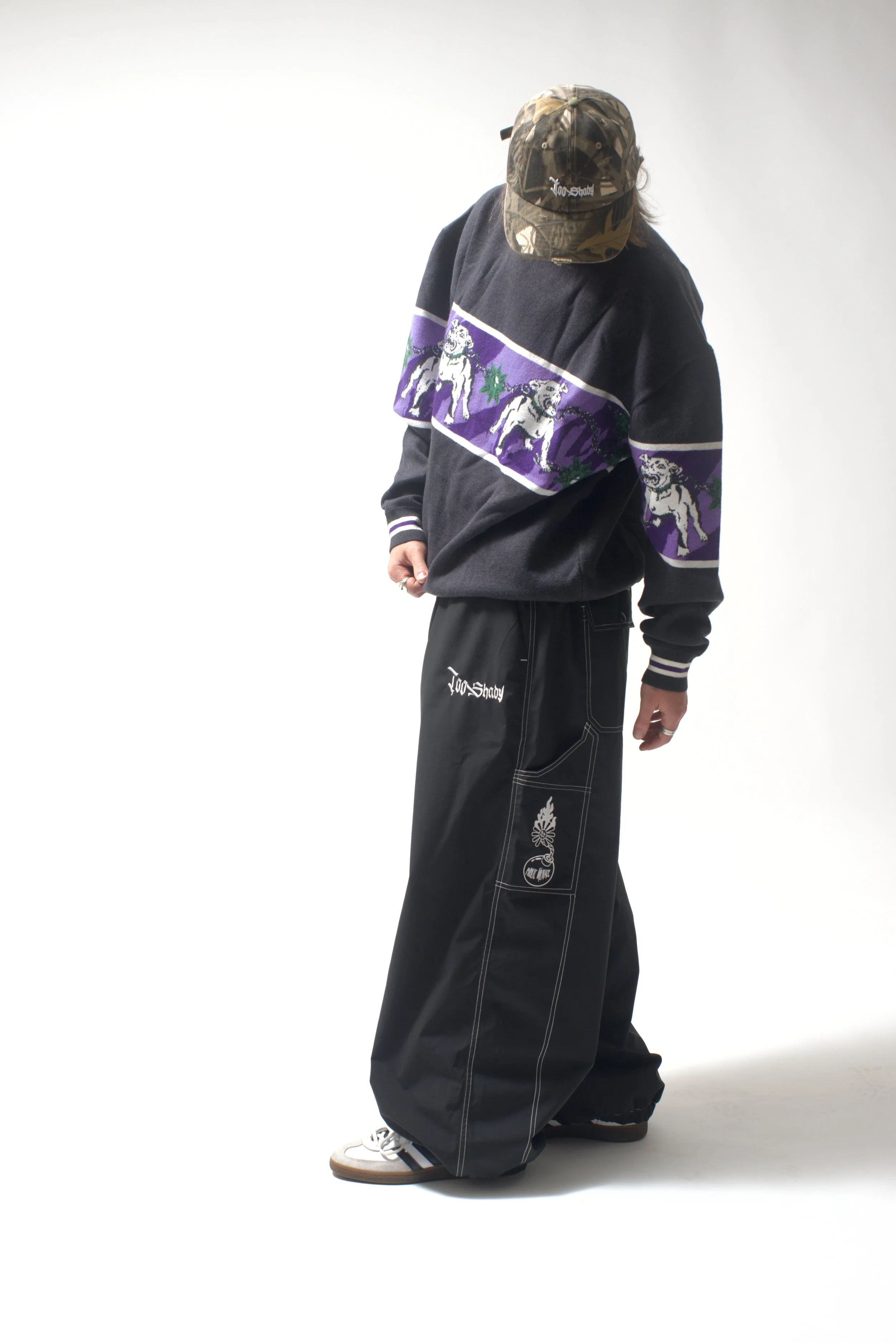 TOO SHADY. Snow wear to shred in.