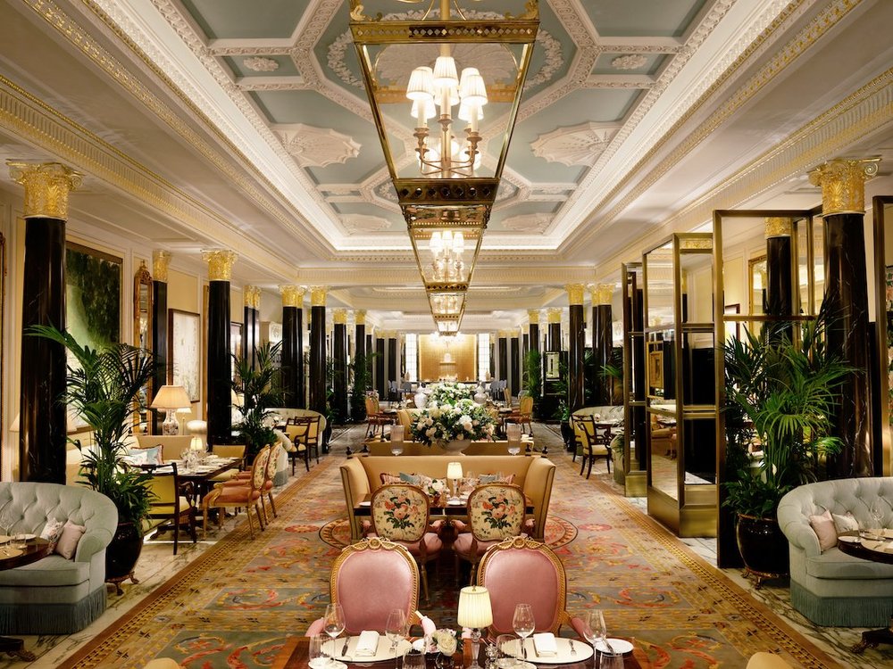 ロンドンの象徴「The Dorchester, Dorchester Collection」優雅と格式を纏う5つ星ホテル、Mayfair ...