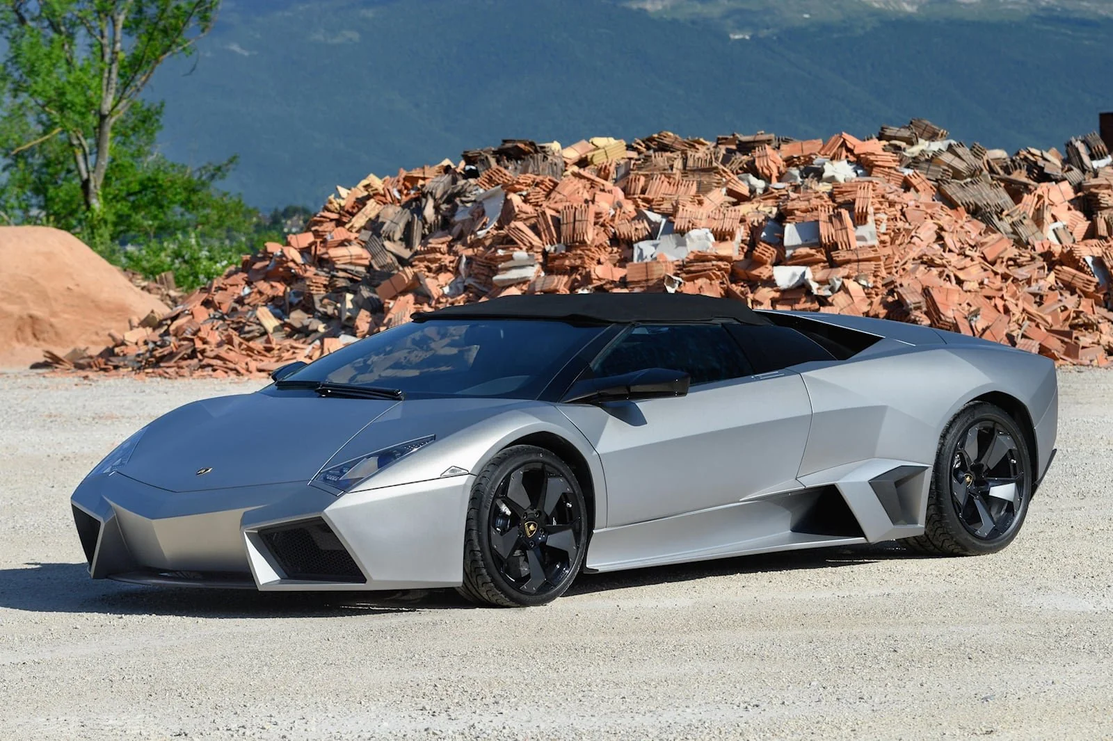 Lamborghini Reventon — The Beauty of Cars