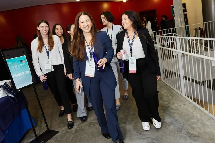 Finance Education Programs & Trainings — Girls Who Invest