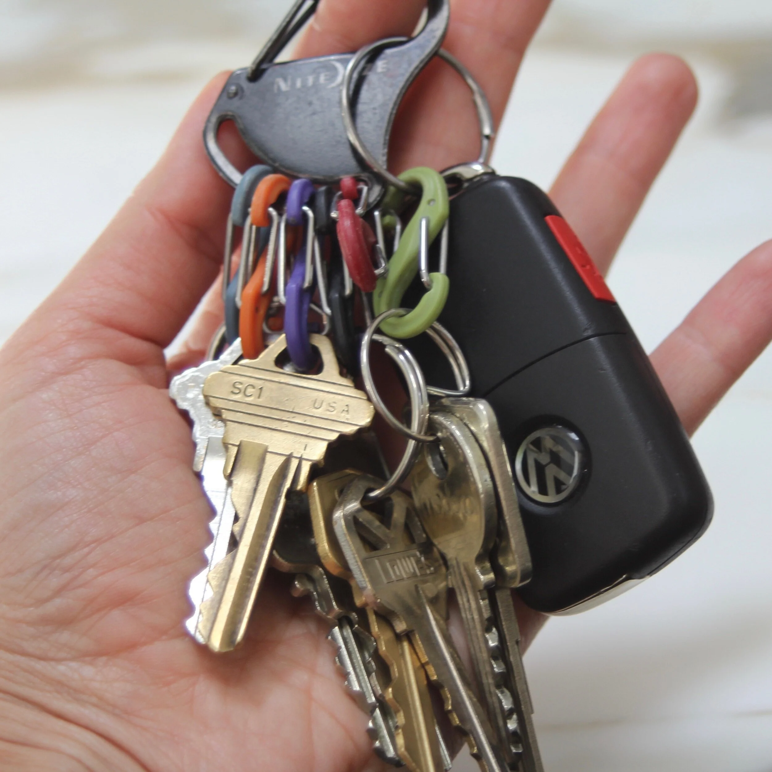 How to organize your keys for less than $5 — The Inspired Office