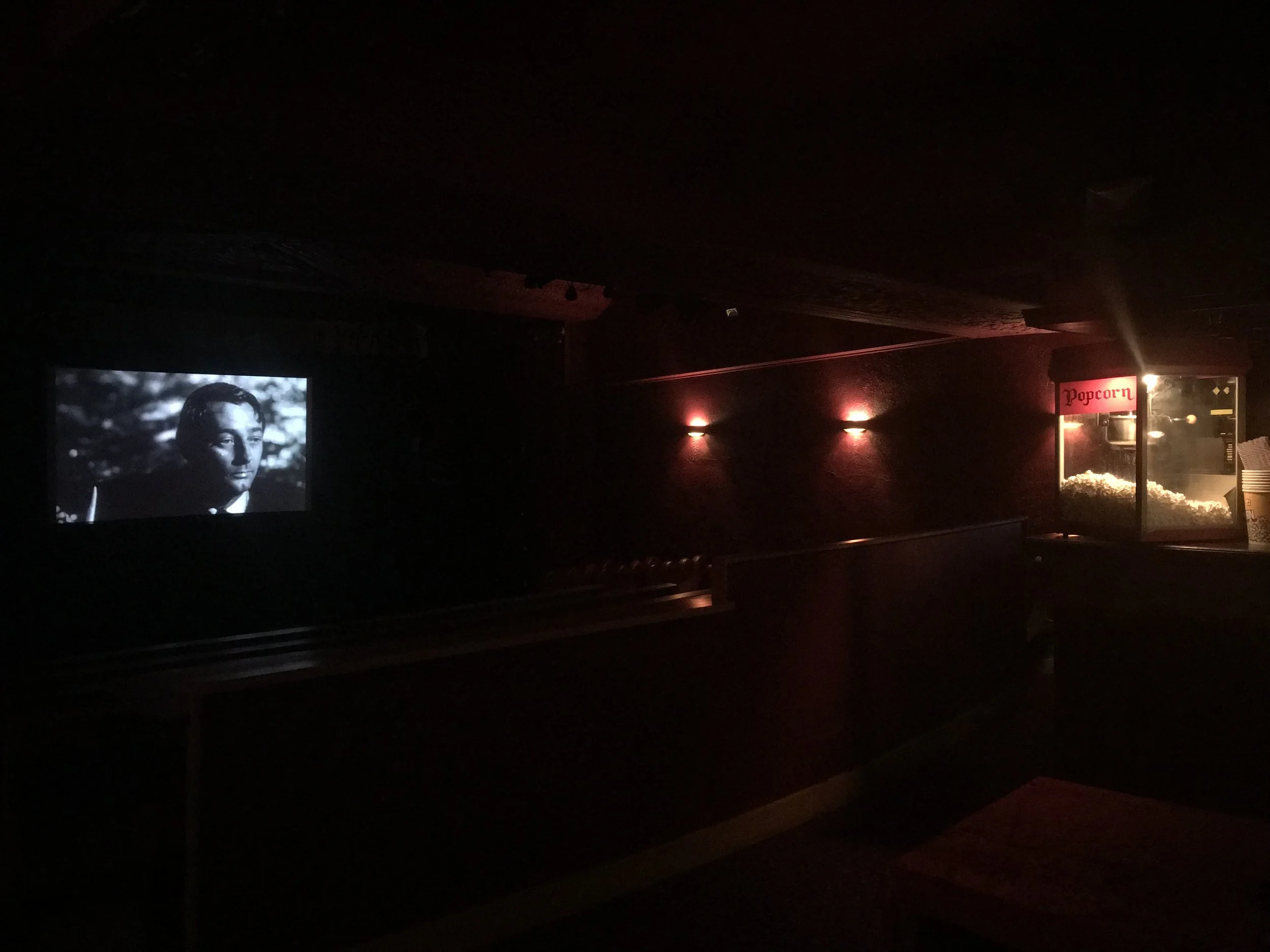 WE SCREEN — Stow Film