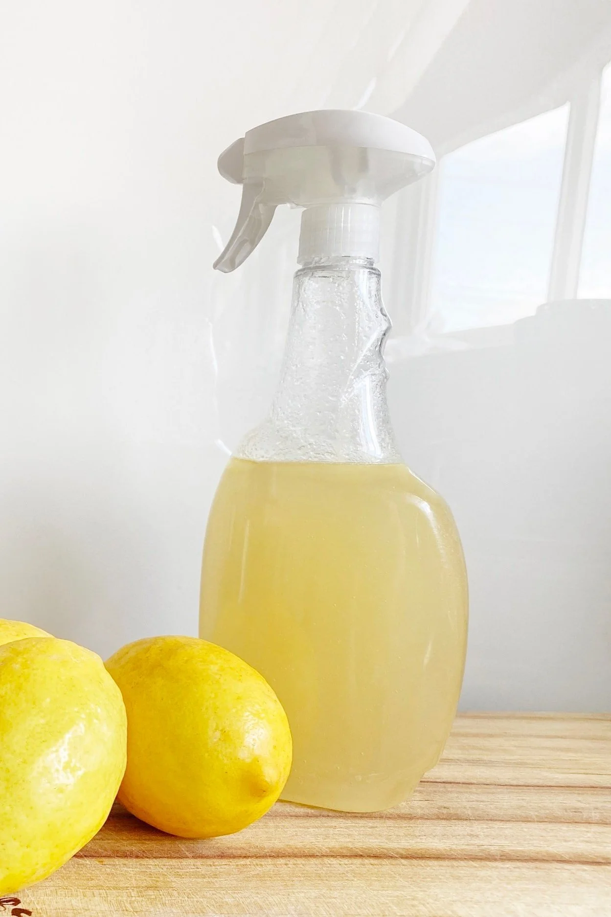 Bright and Shiny Cleaning