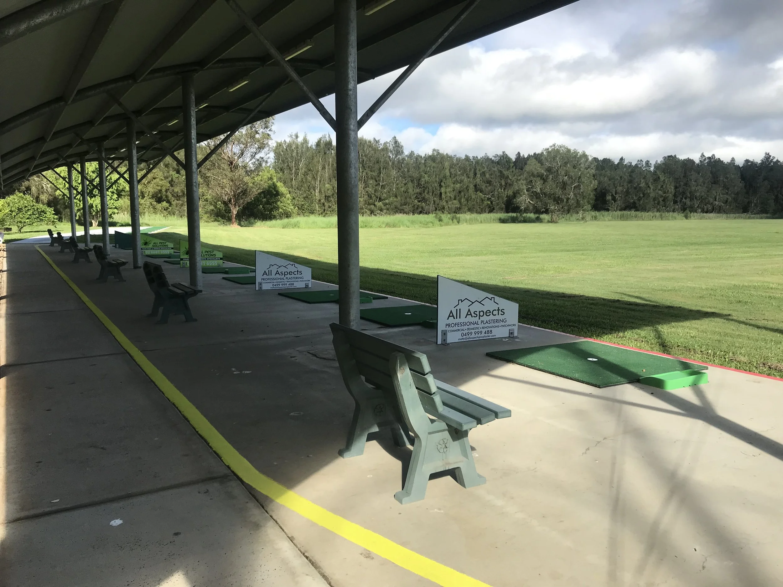 Swing It Driving Range & Mini Golf, Ballina