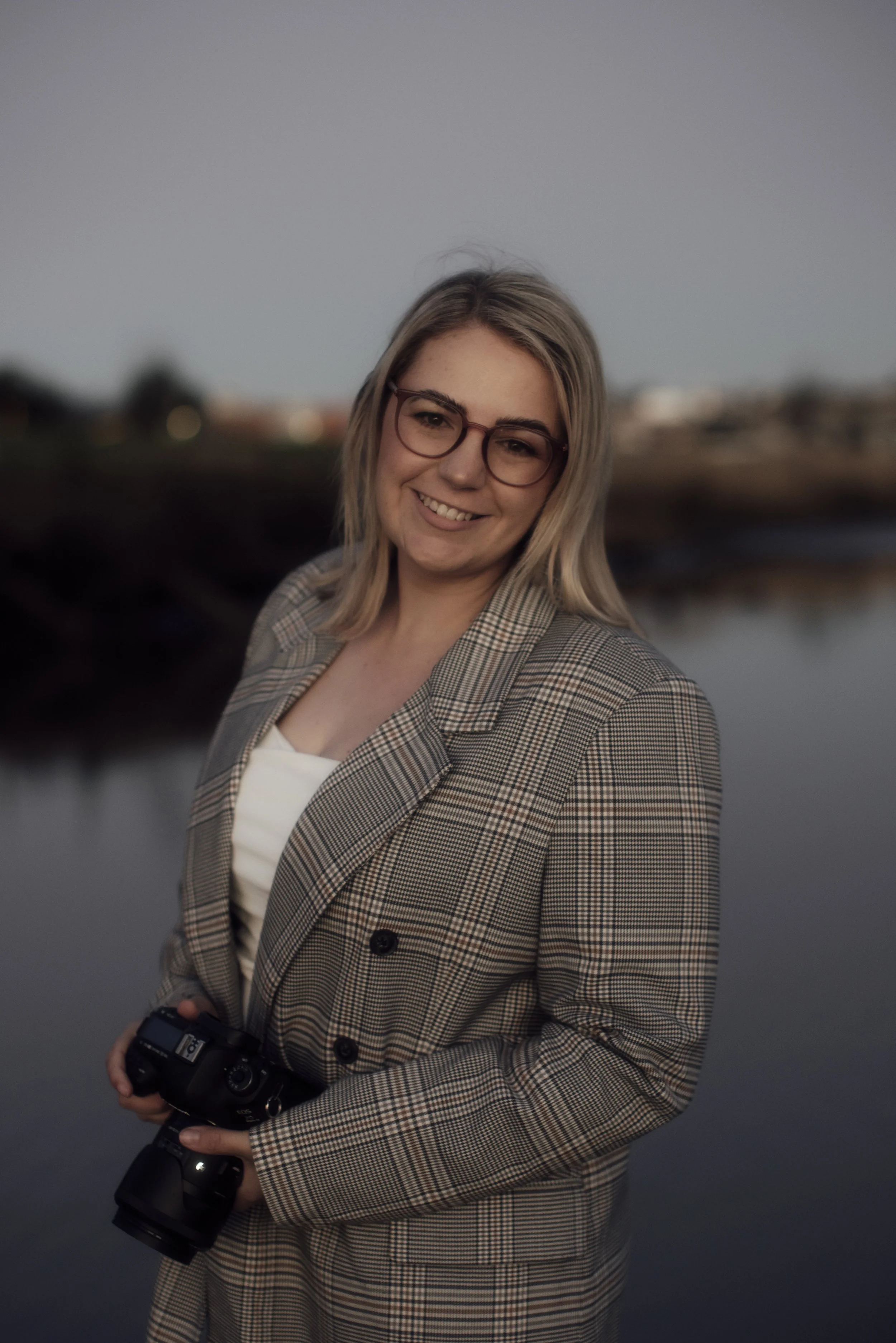 TEGAN MURRAY // Tasmanian Wedding, Elopement + Family Photographer
