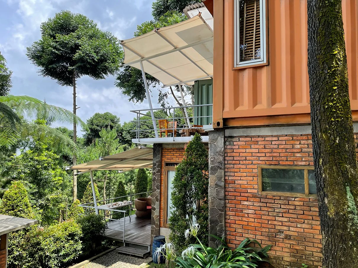 Villa Cikaniki — Poeti Mountain Resort