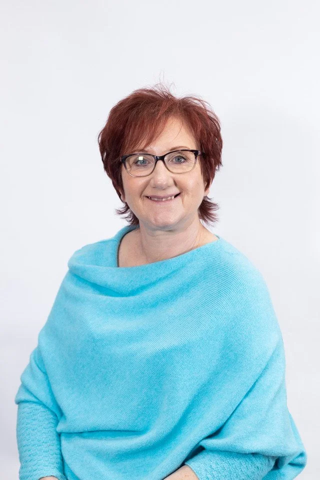 Meet Stephanie Weightman & Her Dream Team! — Craft4Crafters