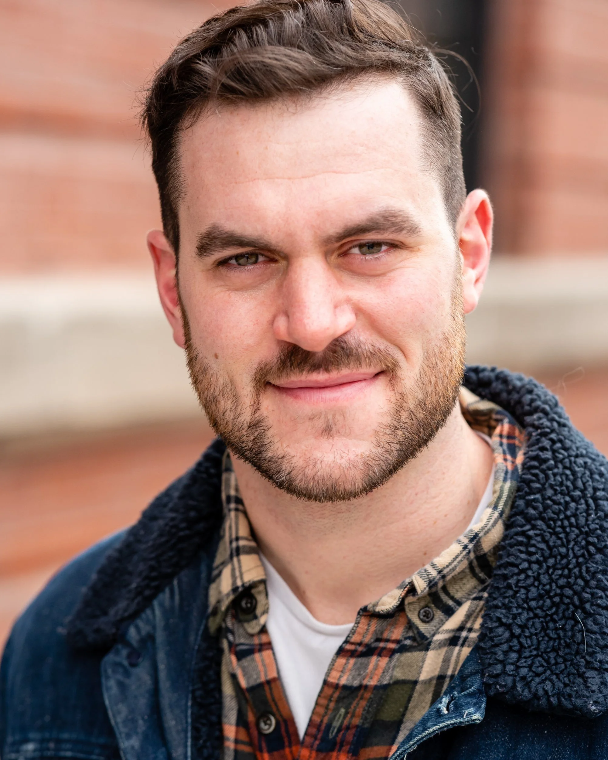 Evan Mulrooney is an actor, improviser, and large flexible man living ...