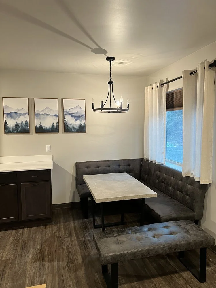 Our Rooms — Spruce Lodge