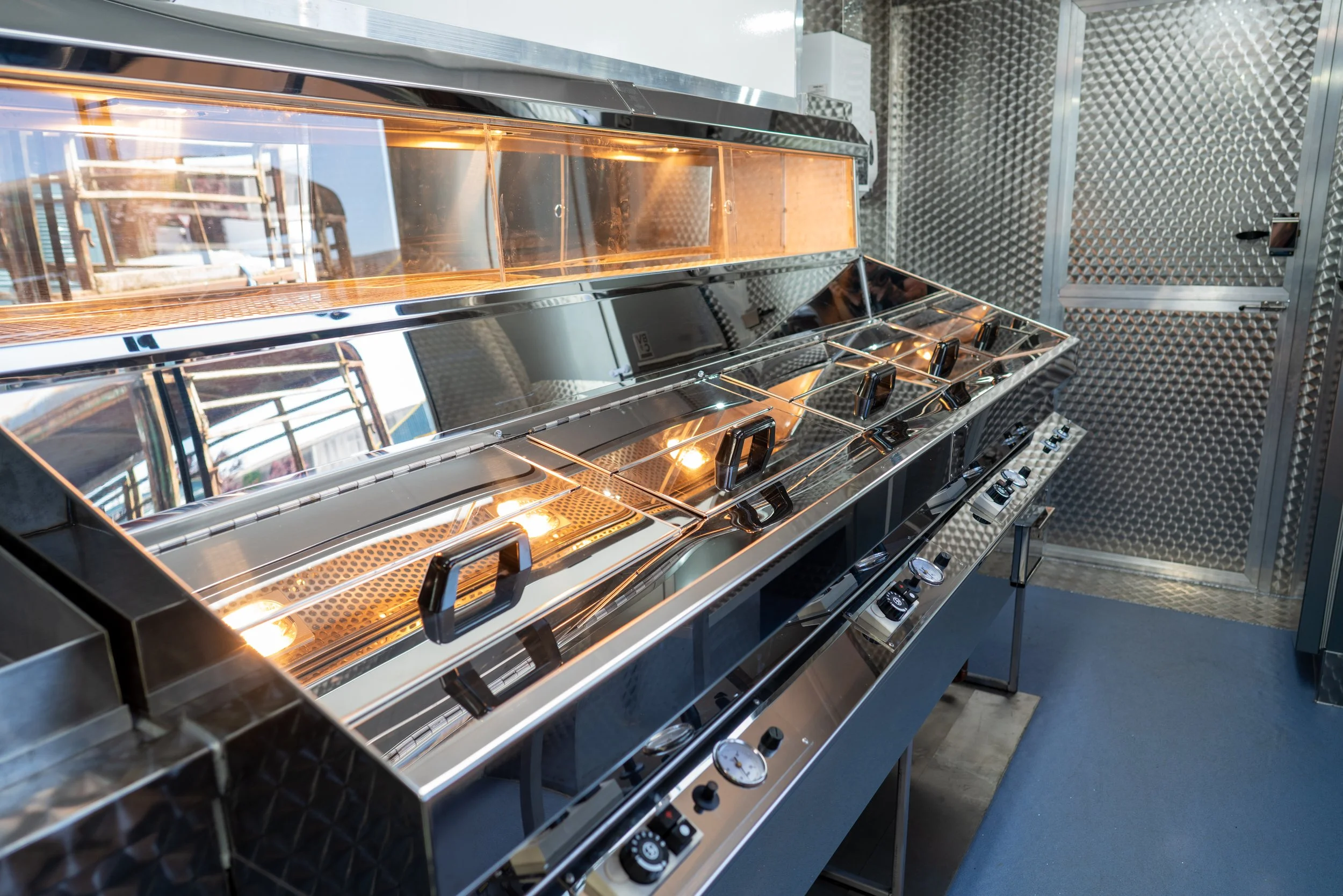 Superior Fry - Fish & Chip Frying Range For Mobile Catering — Catering ...