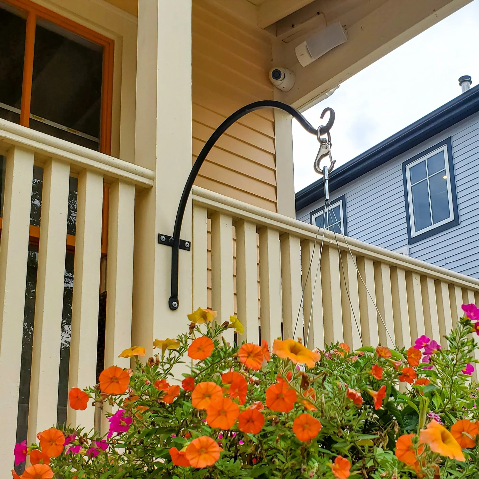 Minuteman International | Achla Designs