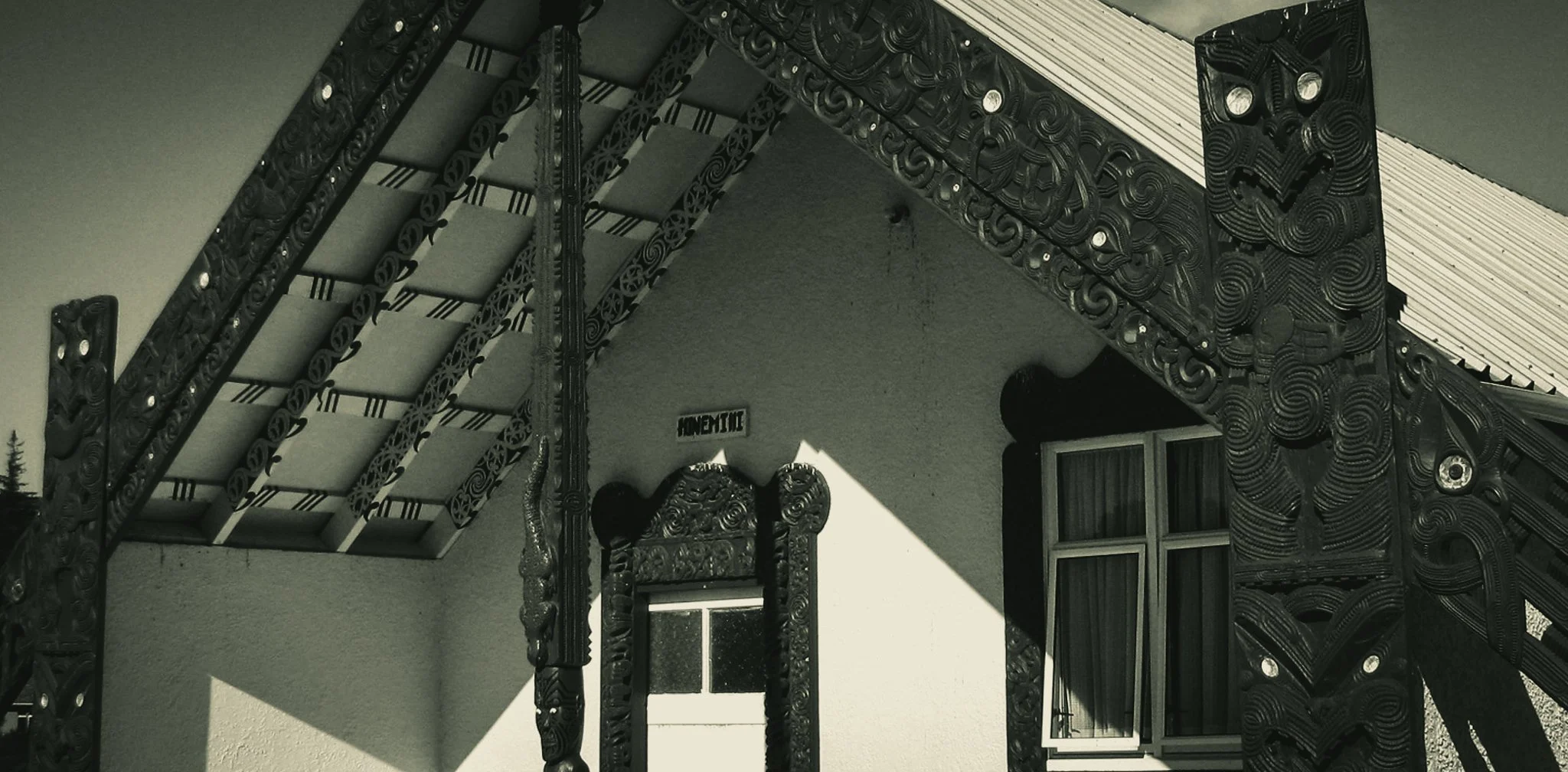 Hinemihi marae — Ngāti Tarāwhai Iwi Trust