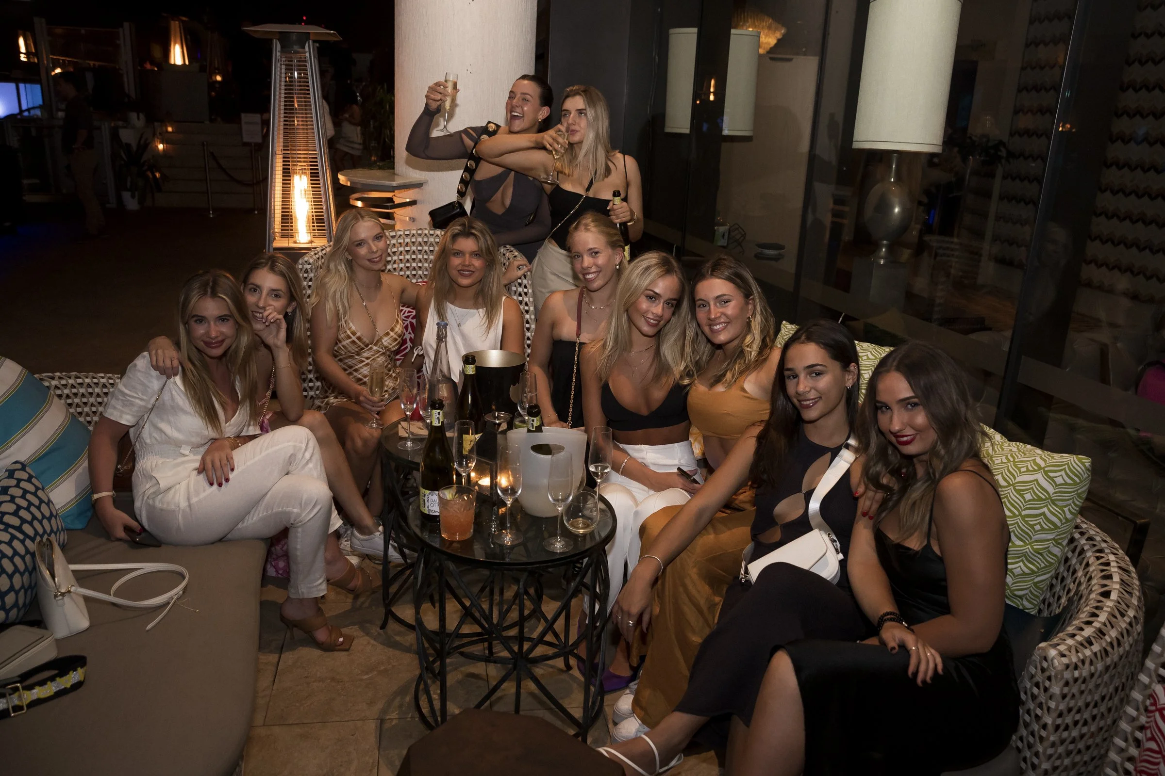 Gallery — Soleil Pool Bar