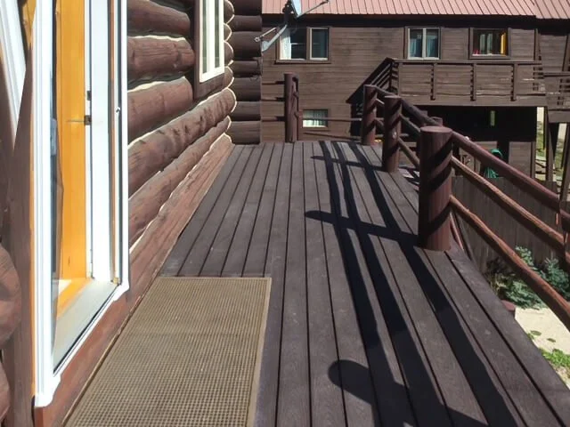 Upper Floor Unit — Legend Lodge CC