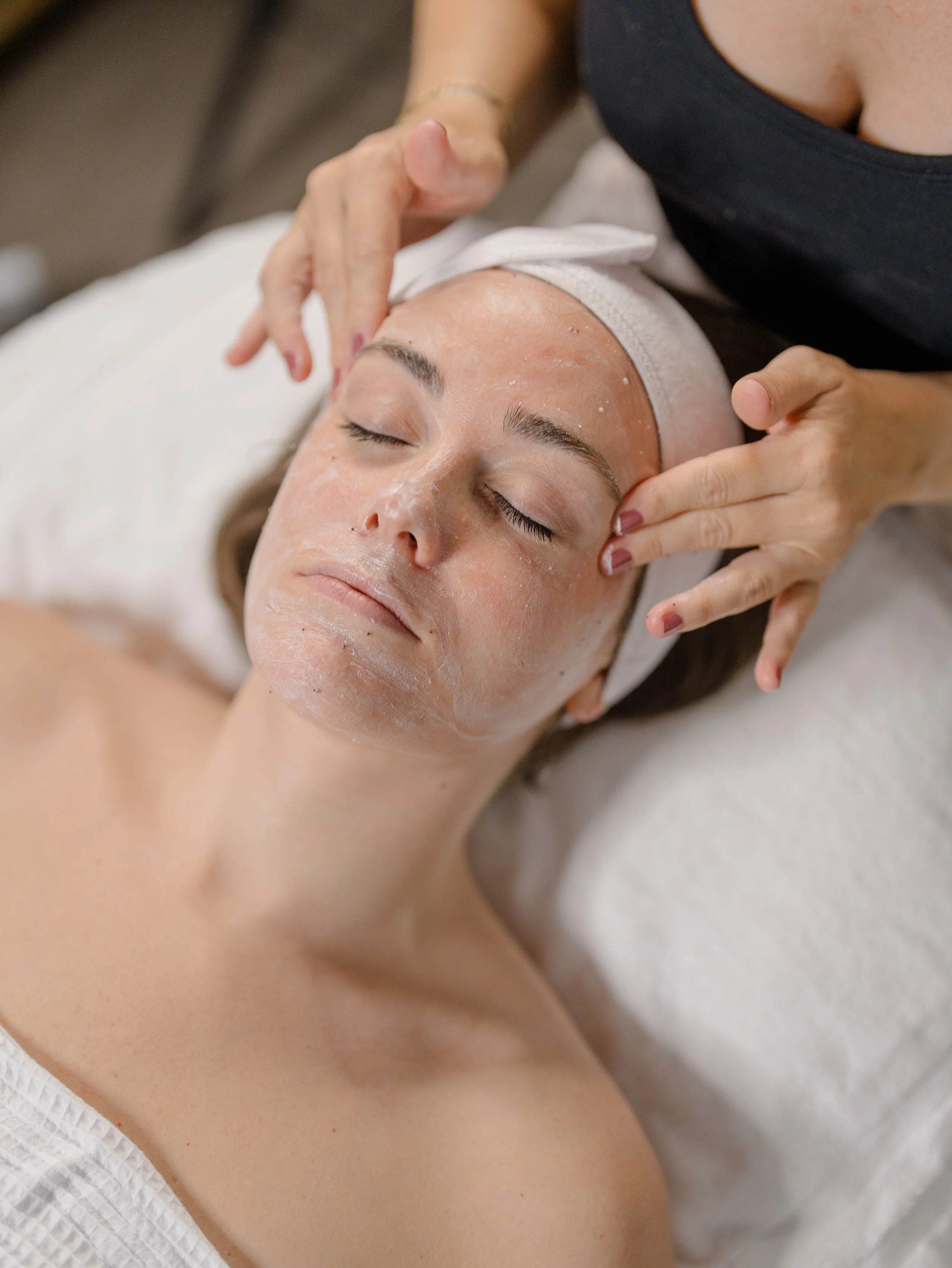 Pomp | Retail + Client Management Software for Estheticians