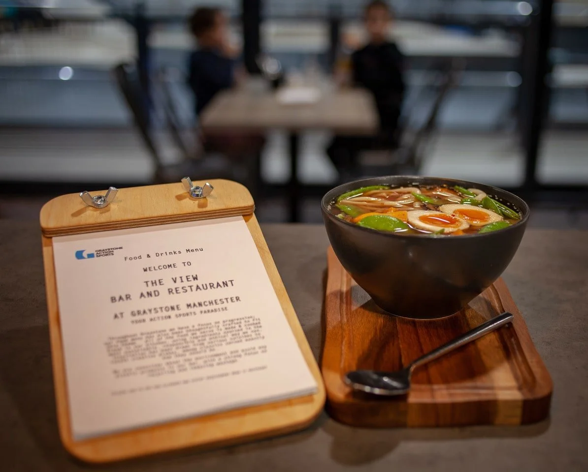 The View bar and restaurant - GRAYSTONE