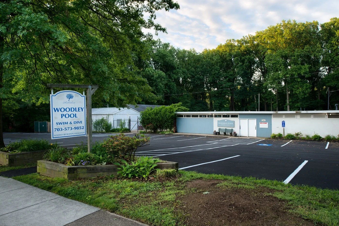 About Us — Woodley Pool