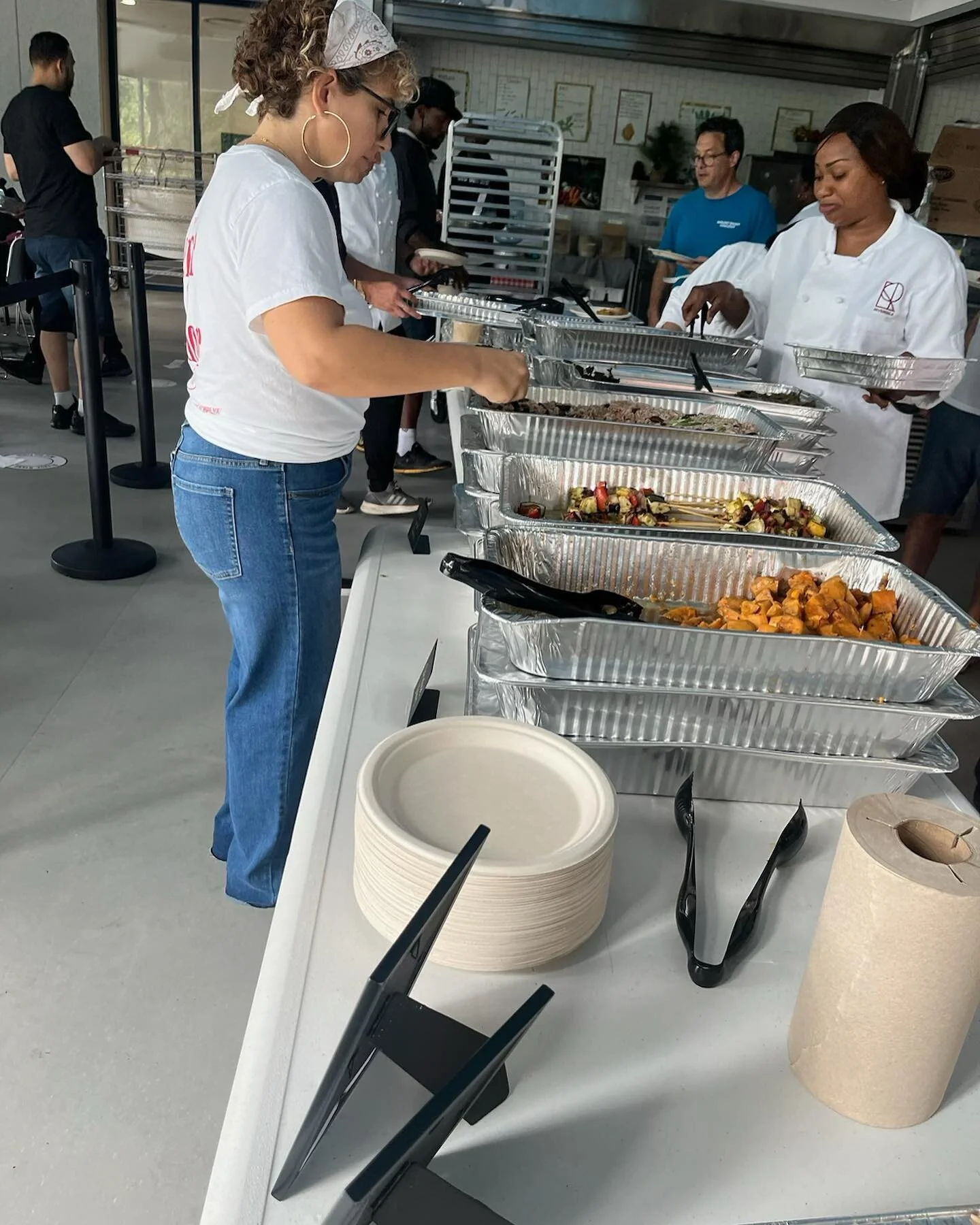 About — Friendly Fridge Foundation