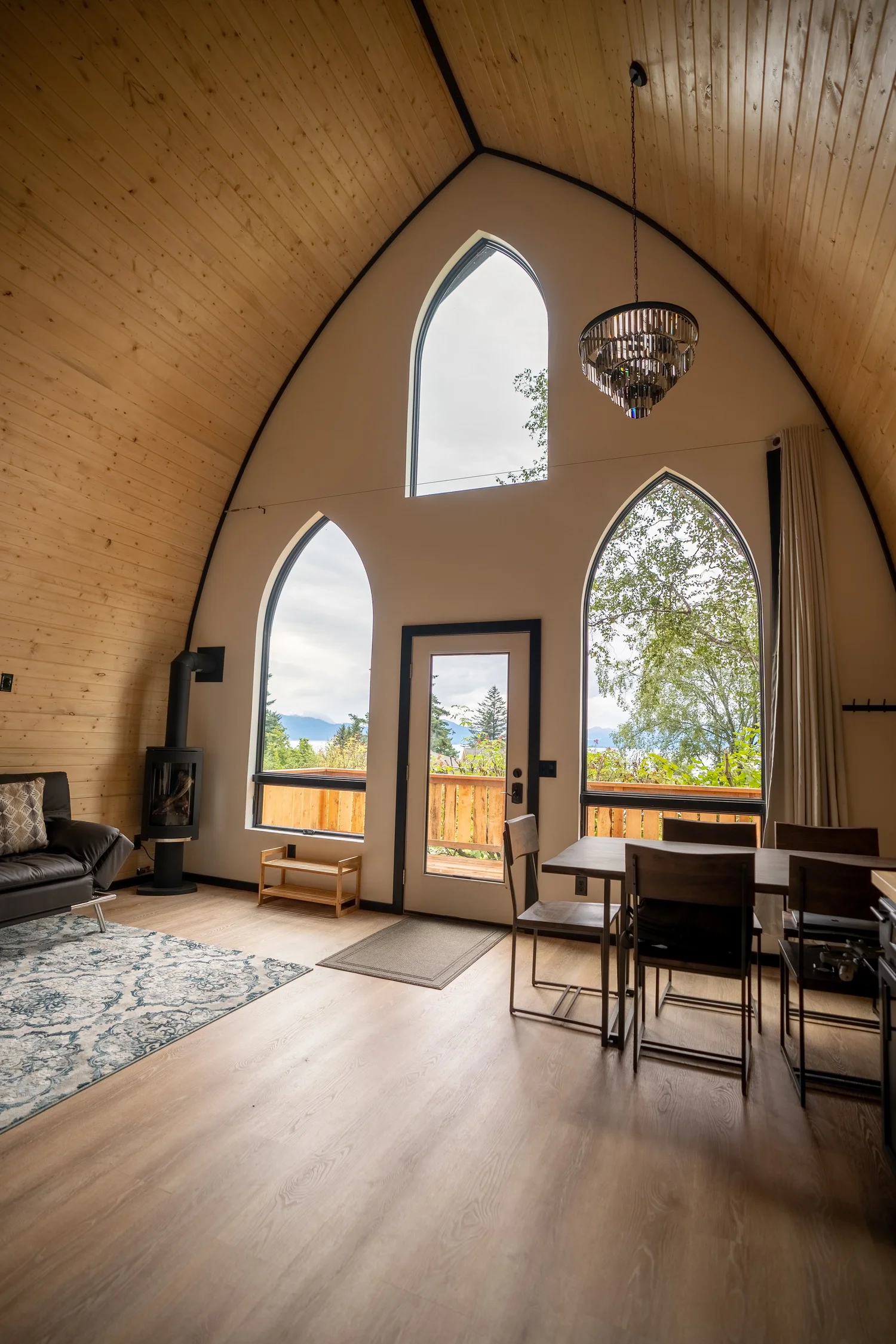 The Arc Cabin — WestWind Cabins