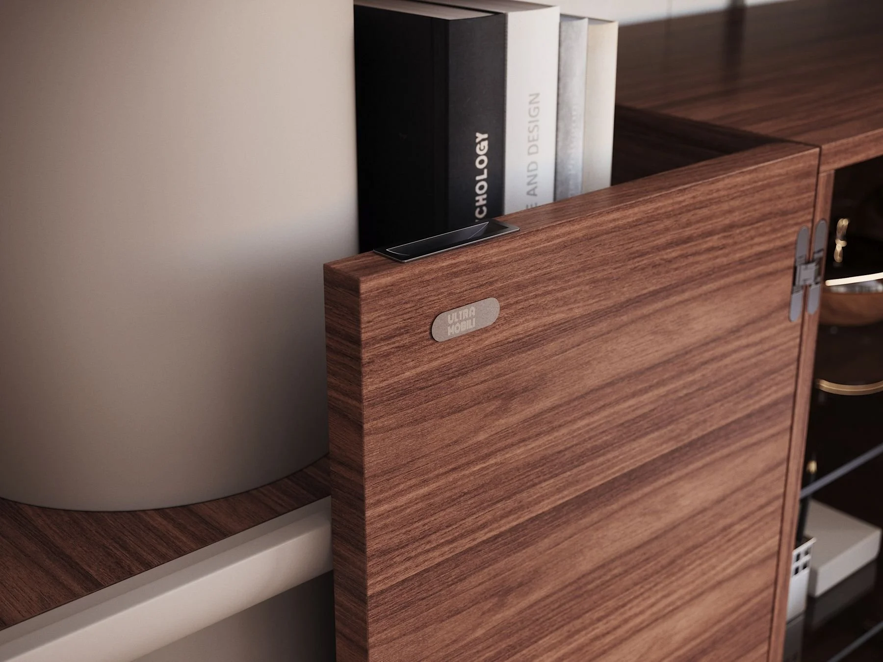 MINA INT1 — ULTRAMOBILI