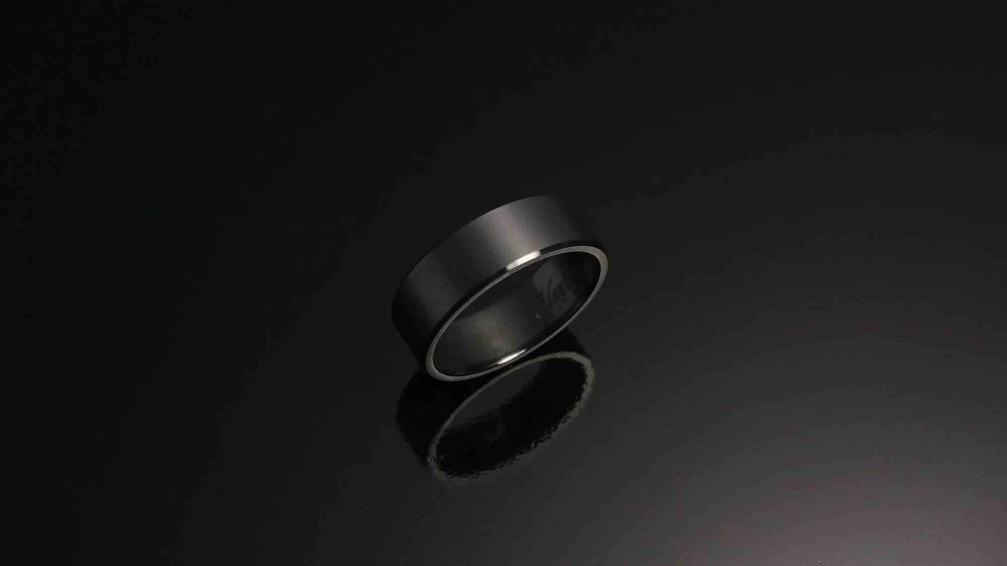 Uniform Black | Thoughtfully designed rings for men