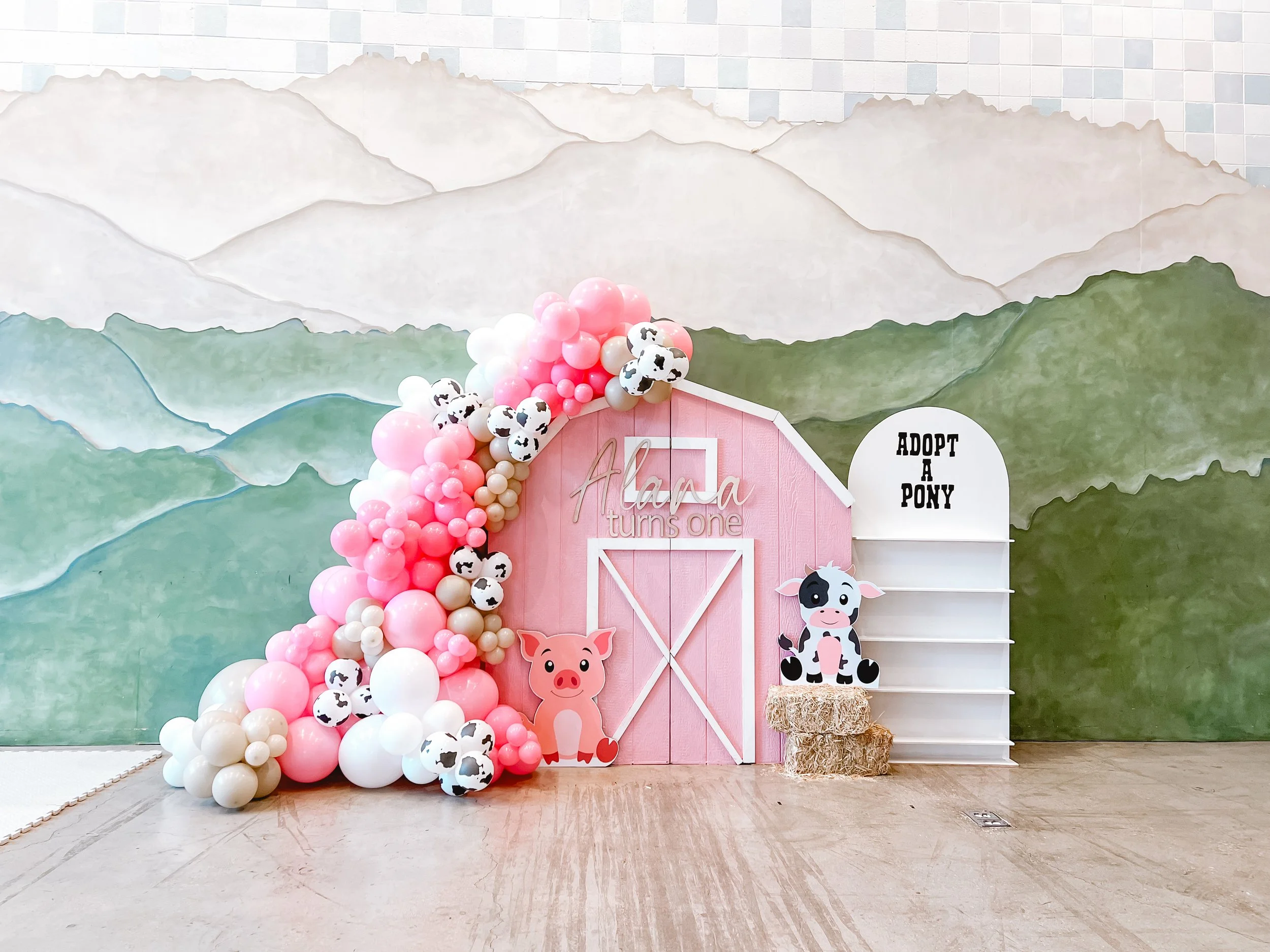 Services 2 — Upscale Social