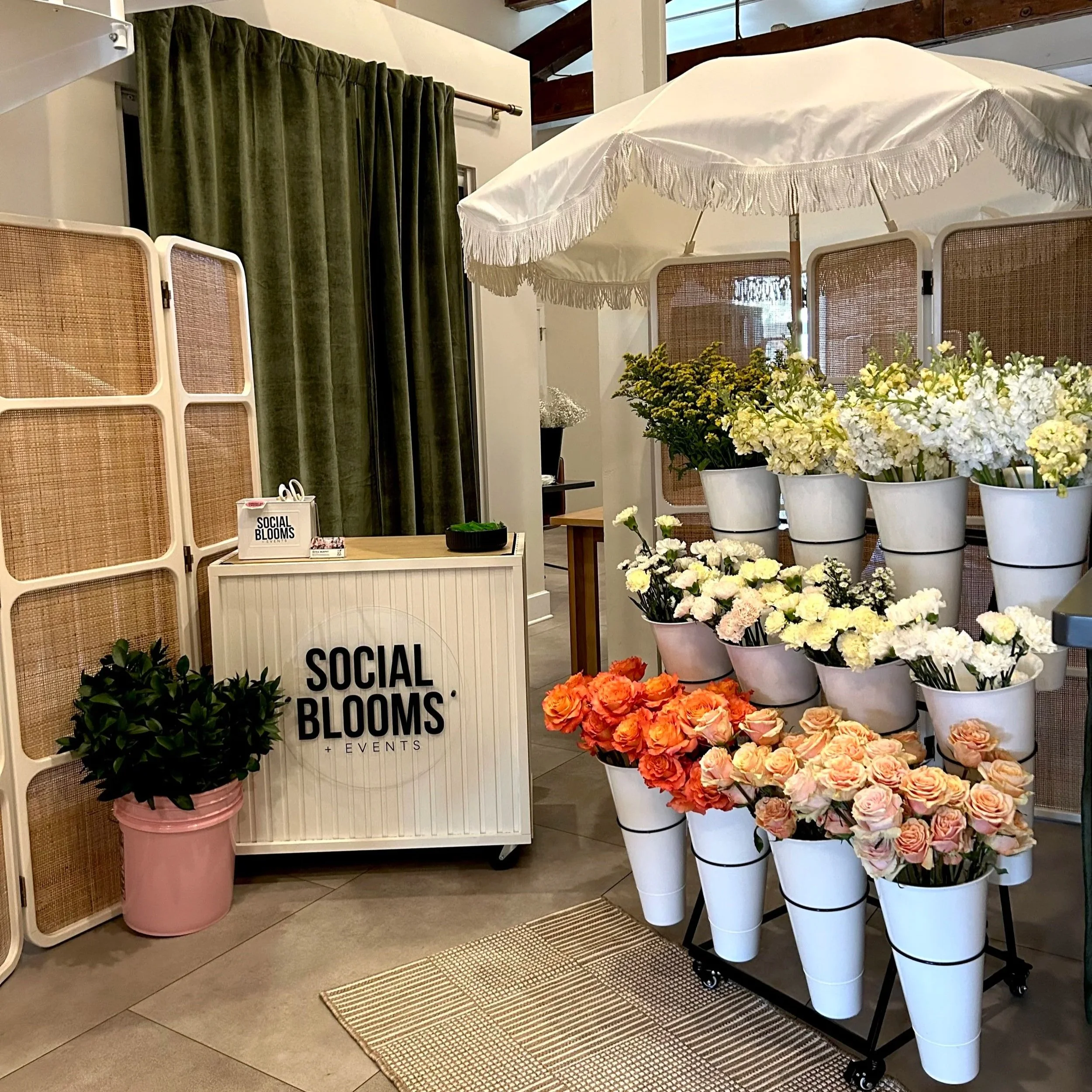 Bloom Bar — Social Blooms SquareSpace