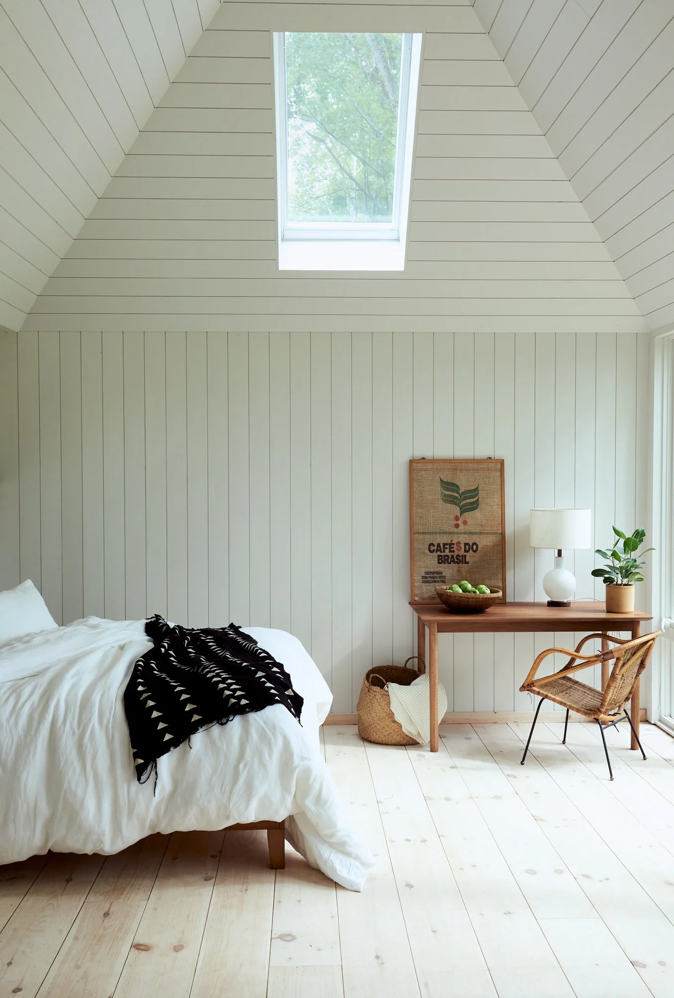 The Hut — LIZ DUTTON interiors