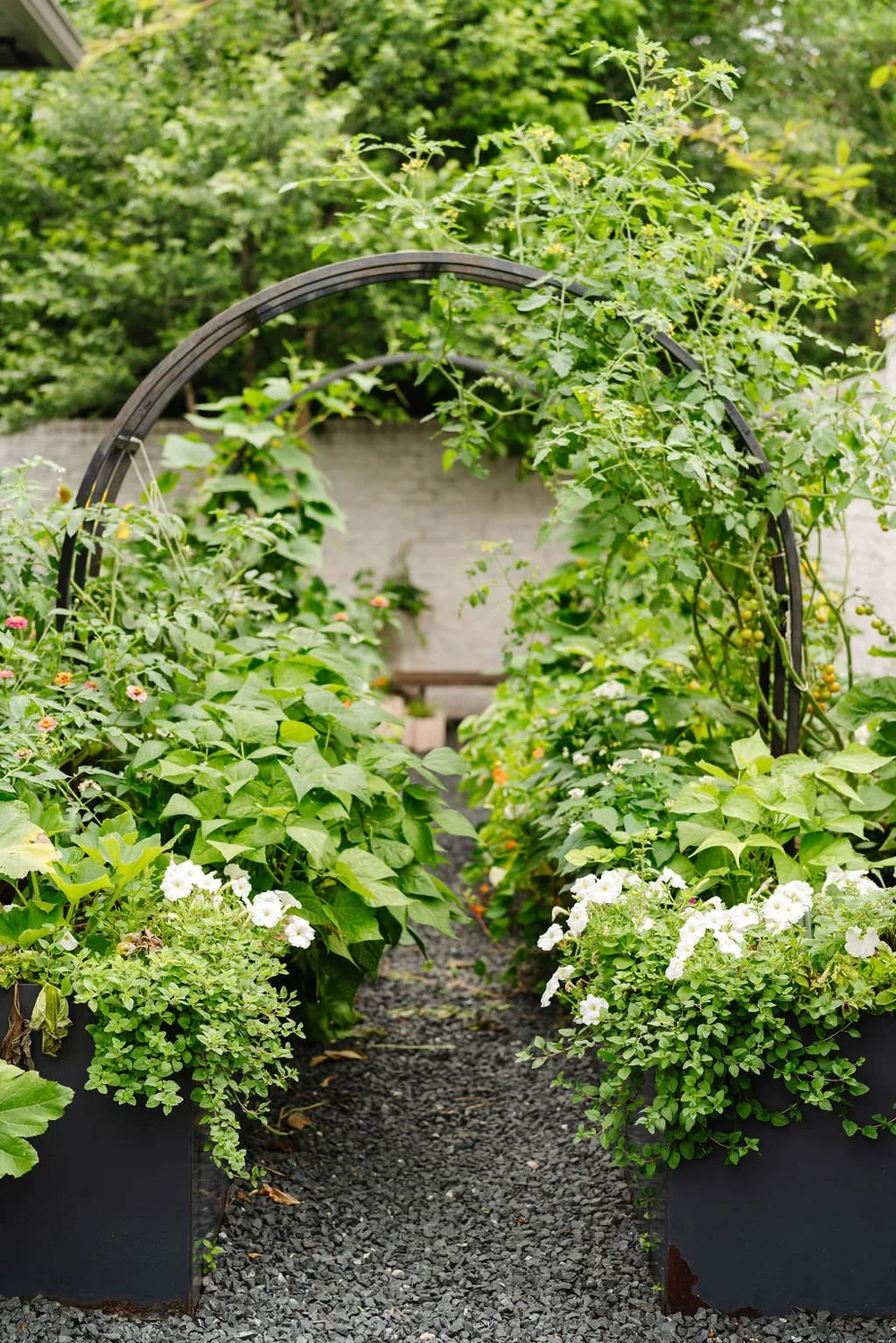 Victory Garden — Garden Girls