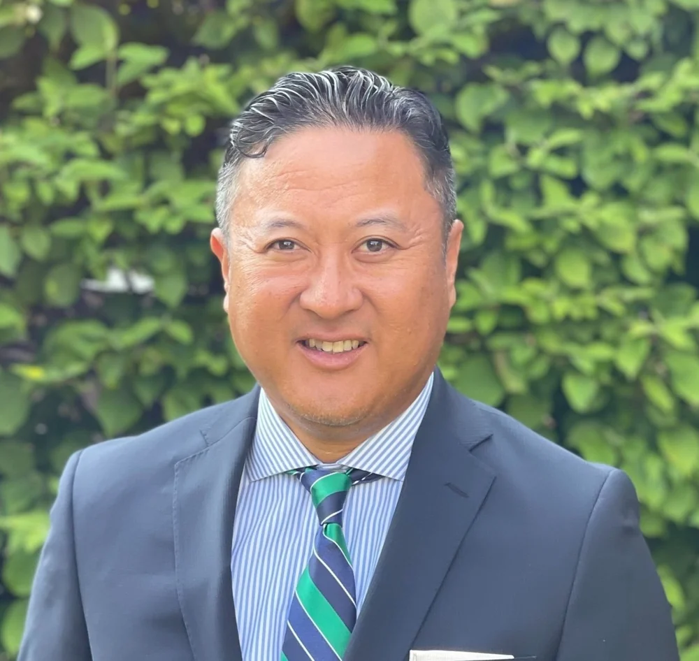 Who We Are — Strategenius