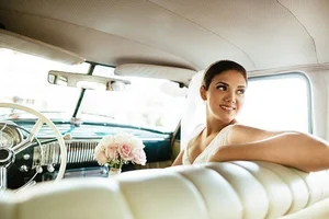 5 Ways To Arrive At Your Wedding In Style — The Art Of Celebrating