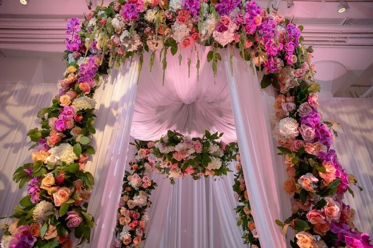 Spring Into Love: Wedding Ideas And Decor Inspiration For Your Spring ...
