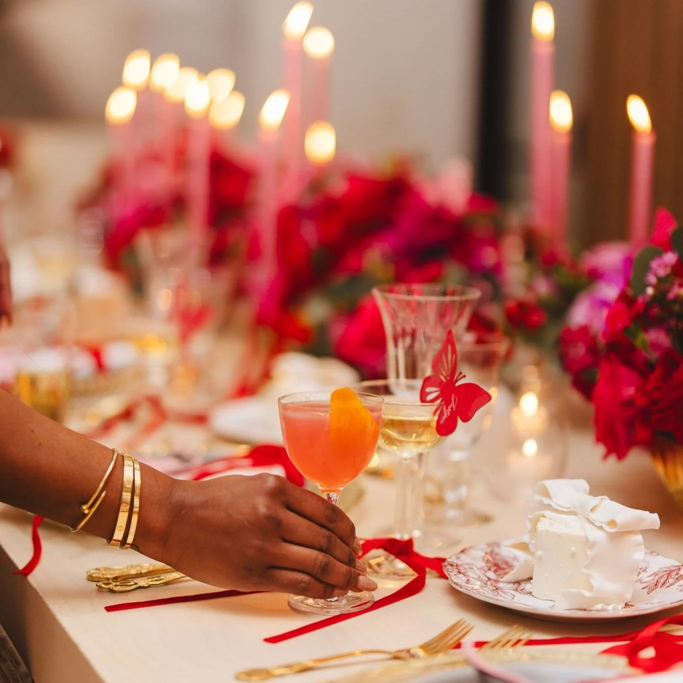 5 Party Faux Pas: Navigating Guest Etiquette for Hosts — The Art Of ...