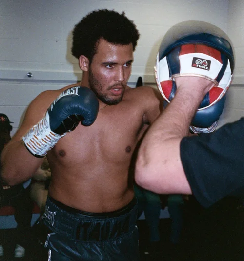 WE WELCOME HEAVYWEIGHT BOXER MOSES ITAUMA TO THE TEN TOES FAMILY — Ten Toes